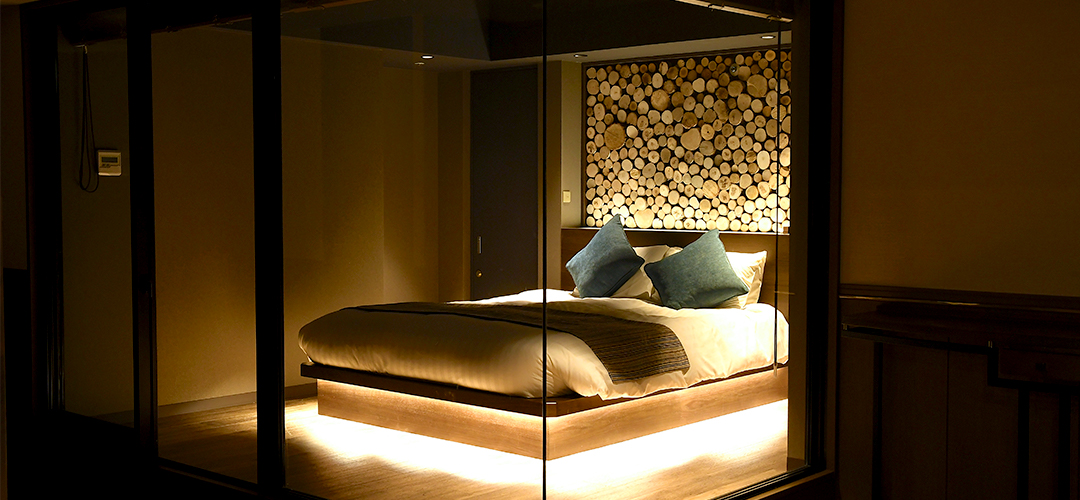 『天空を望む露天風呂＆Sky View Room』付プレミアムファミリースイート | 客室 | ホテル軽井沢1130【公式】